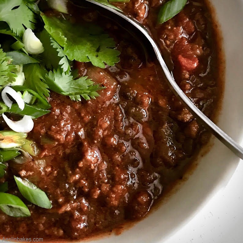 Rich, Thick and Hearty Chili - AeslinBakes