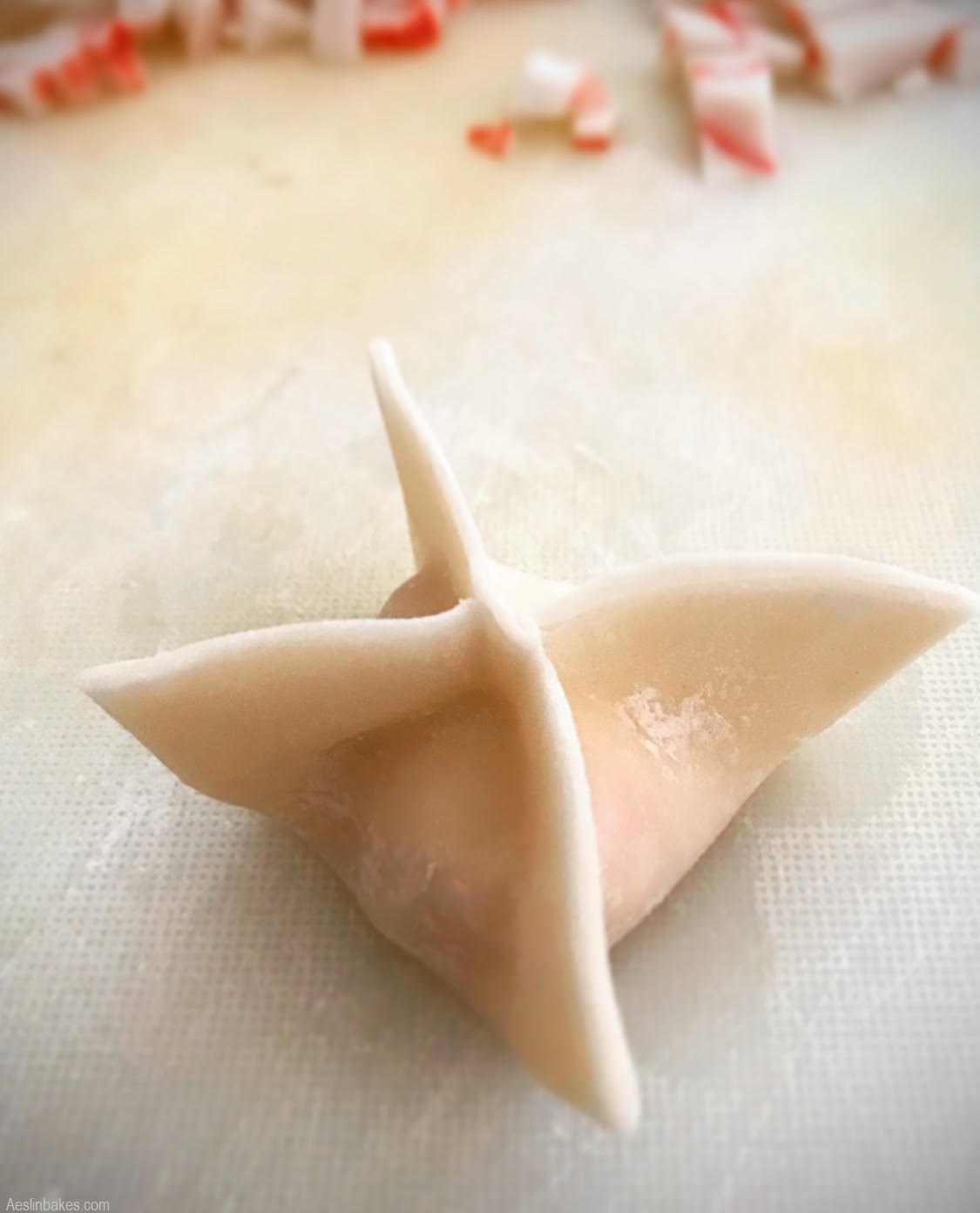 Easy Crab Rangoon (with a garlic and ginger Sweet & Sour Sauce ...